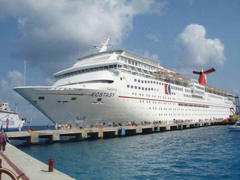 The Carnival Ecstasy – KirkScheidt.com